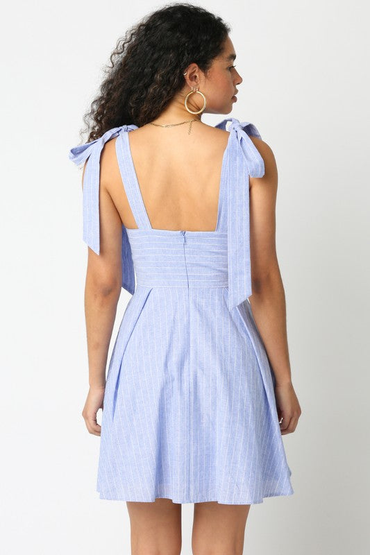 Caden Dress – Charli Boutique